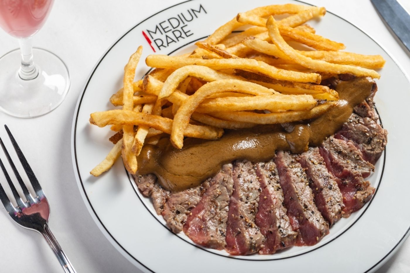 Review: MEDIUM RARE-Your Delectable Steak Dinner is Now Available Murray Hill